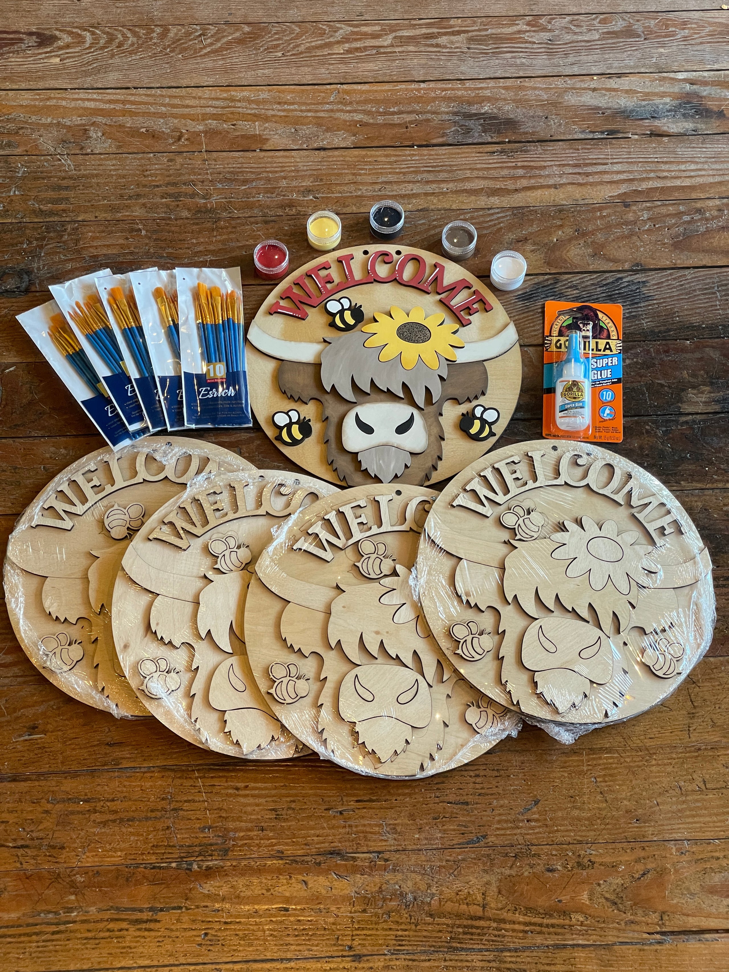 12" Highland Cow Welcome Sign Party Pack | Wandering Goose